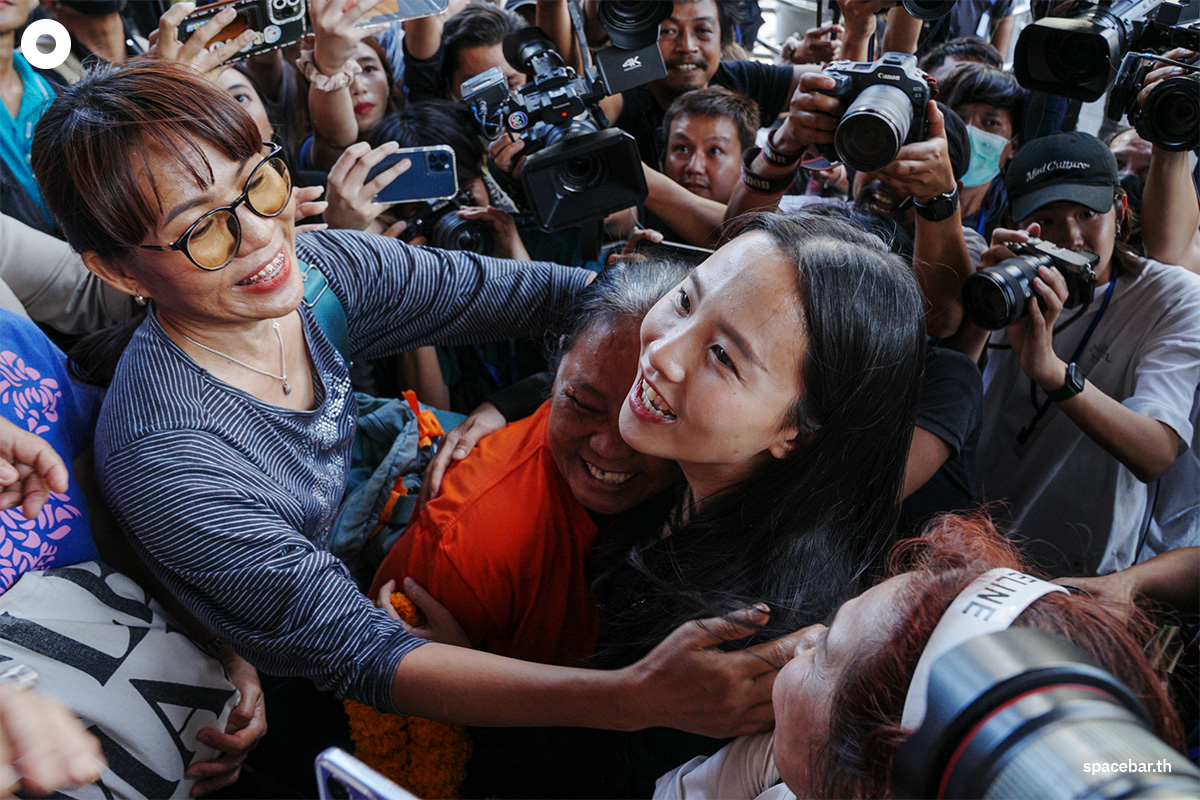 Photo Story: ‘ไอซ์’ จ่อยื่นอุทธรณ์ หลังได้ประกันตัว