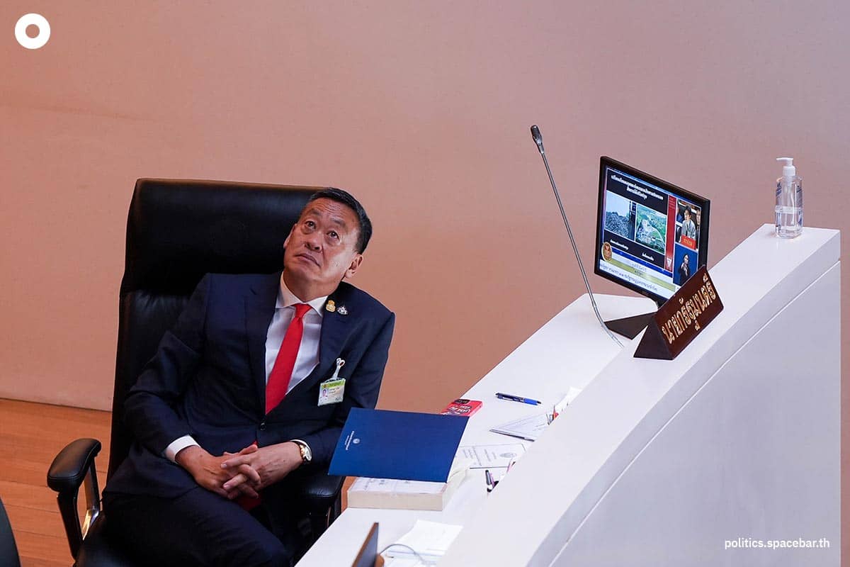 Photo Story: เป็นนายกฯ ครั้งแรกซะด้วย ทีนี้ก็ว้าวุ่นเลย